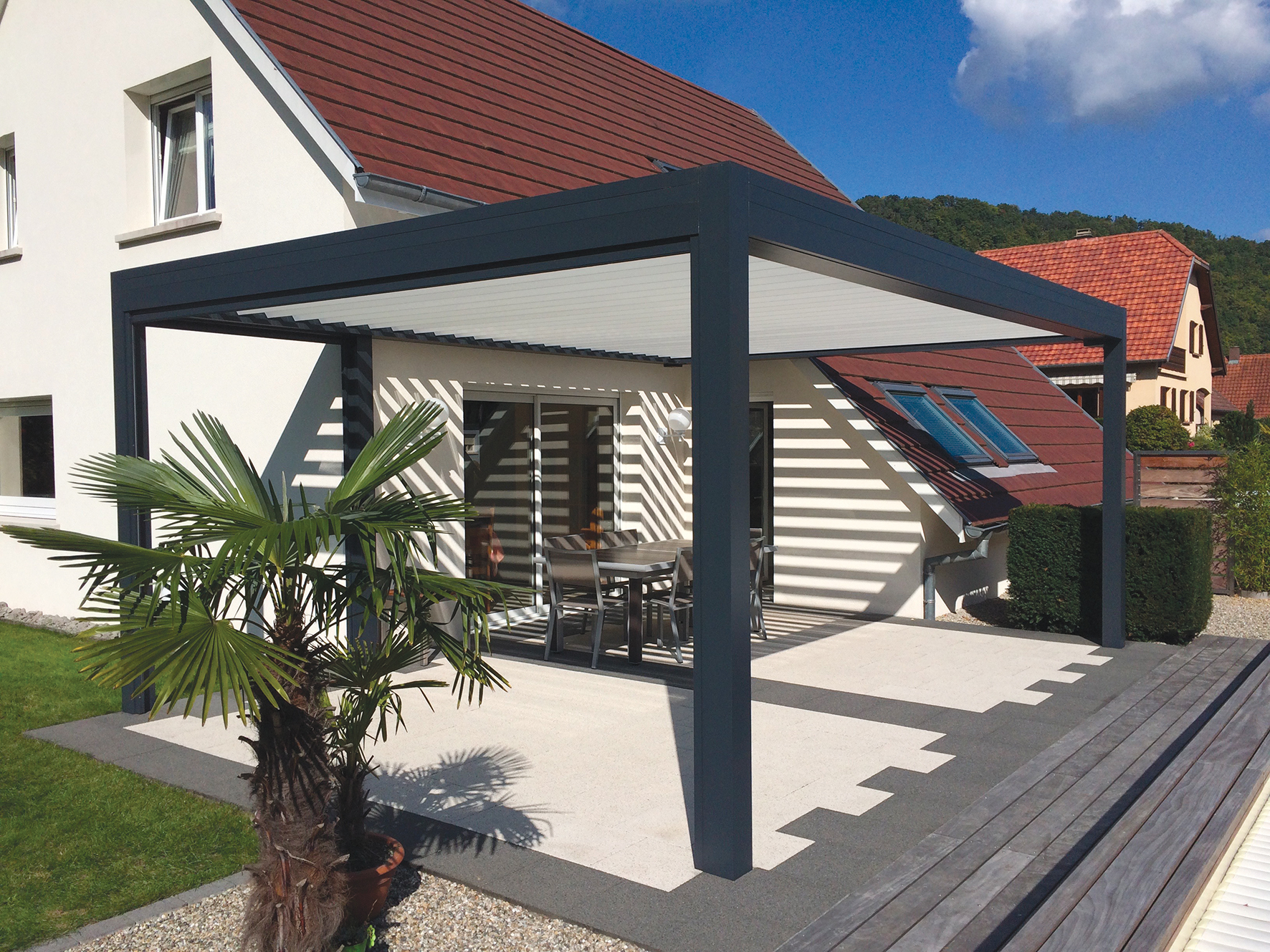 Fabricant, spécialiste pergolas Alu sur mesure. Modèles Design, Moderne