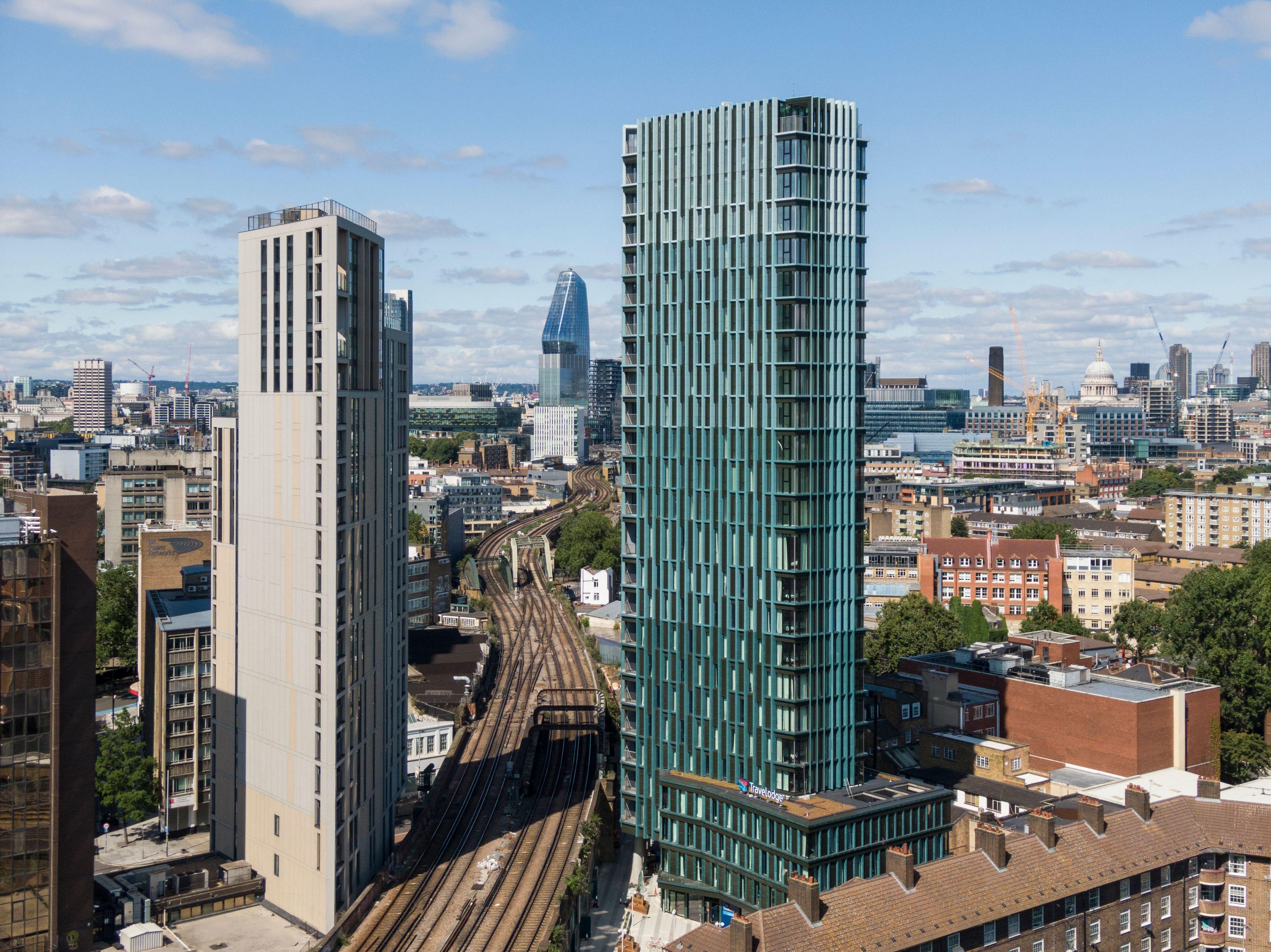 87 Newington Causeway