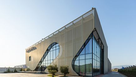 FACID - die textile Fassade | Schüco - Fenster, Türen und Fassaden